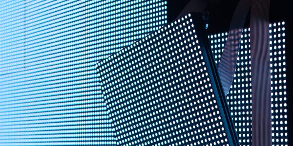 Differences Between LED Screens and LCD Screens